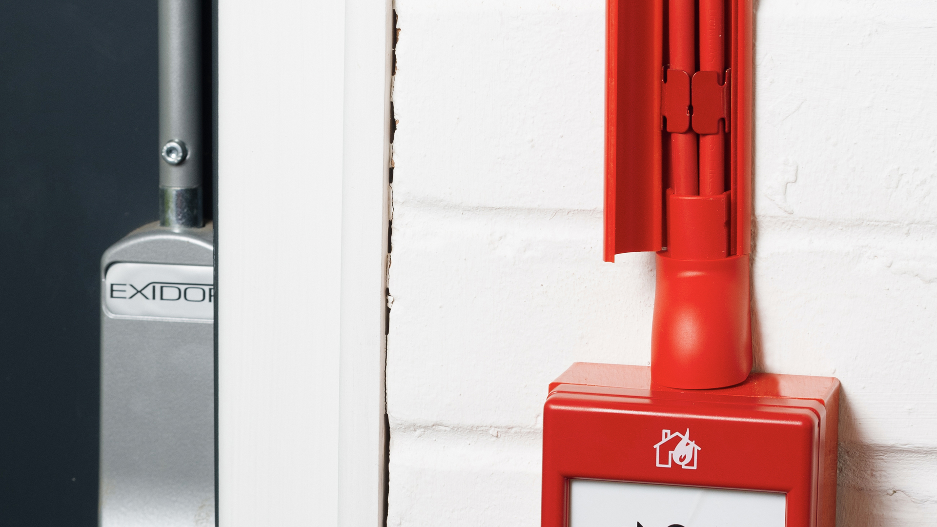 D-Line U-Clips - Safe-D Fire Rated Cable Fixings - E-Tech Components